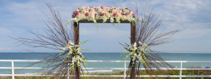 4 Most Common Types of Large Floral Installations